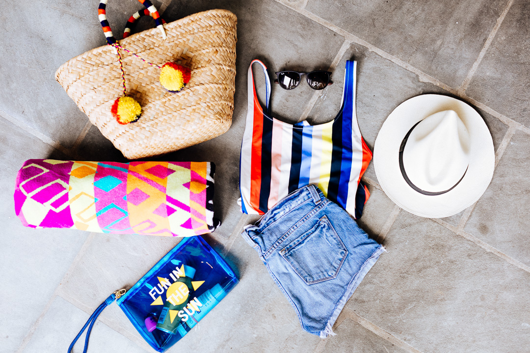 Poolside Essentials & The Perfect Cocktail