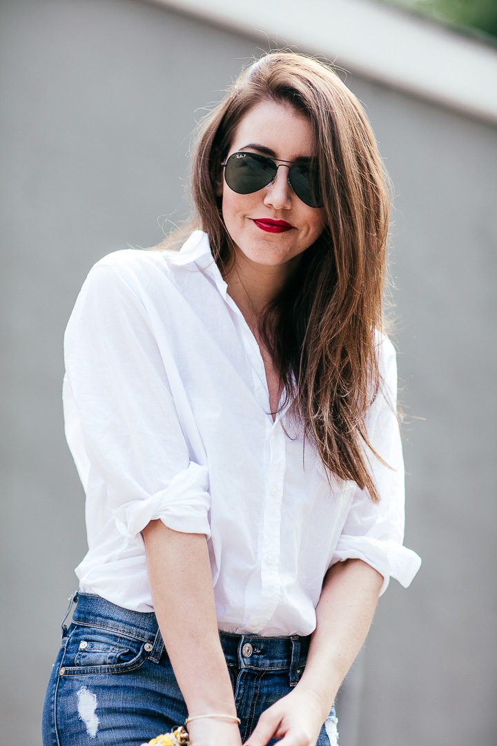 shirt c/o // jeans // clutch c/o // shoes c/o // sunnies